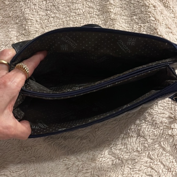 Jingpin xiangbao | Bags | Navy Purse By Jingpin Xiangboa | Poshmark
